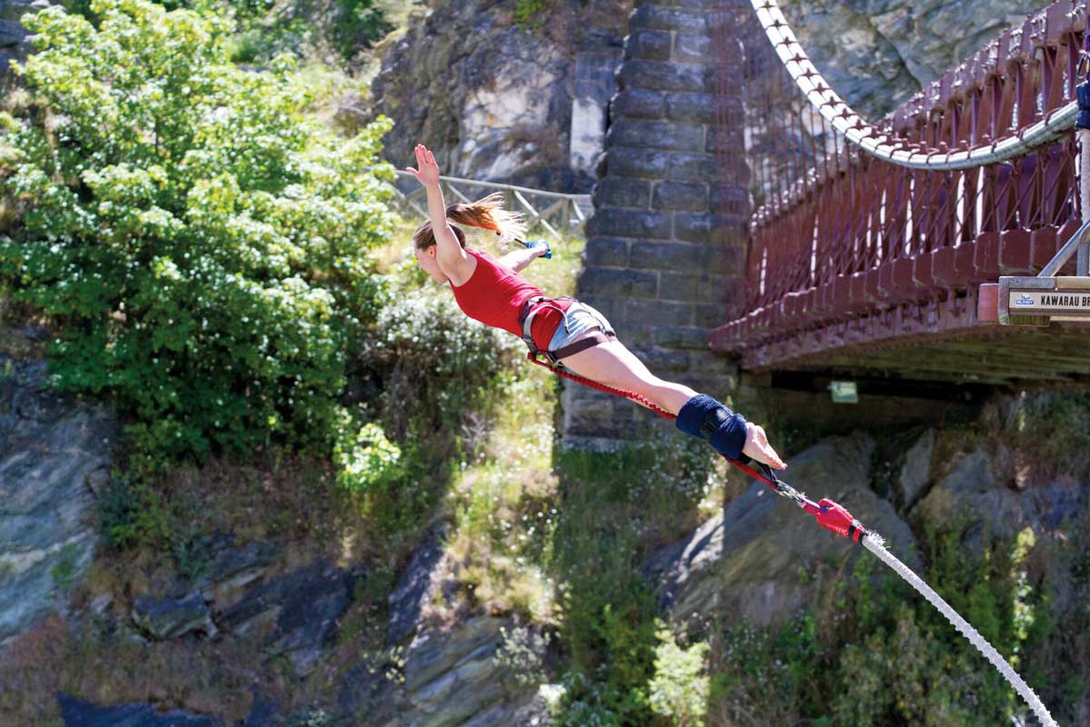 New Zealand Tours & Trips 2025 / 2026 | Contiki AU