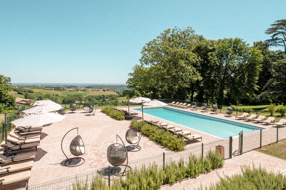 Food and Wine in a French Chateau Trip | Contiki