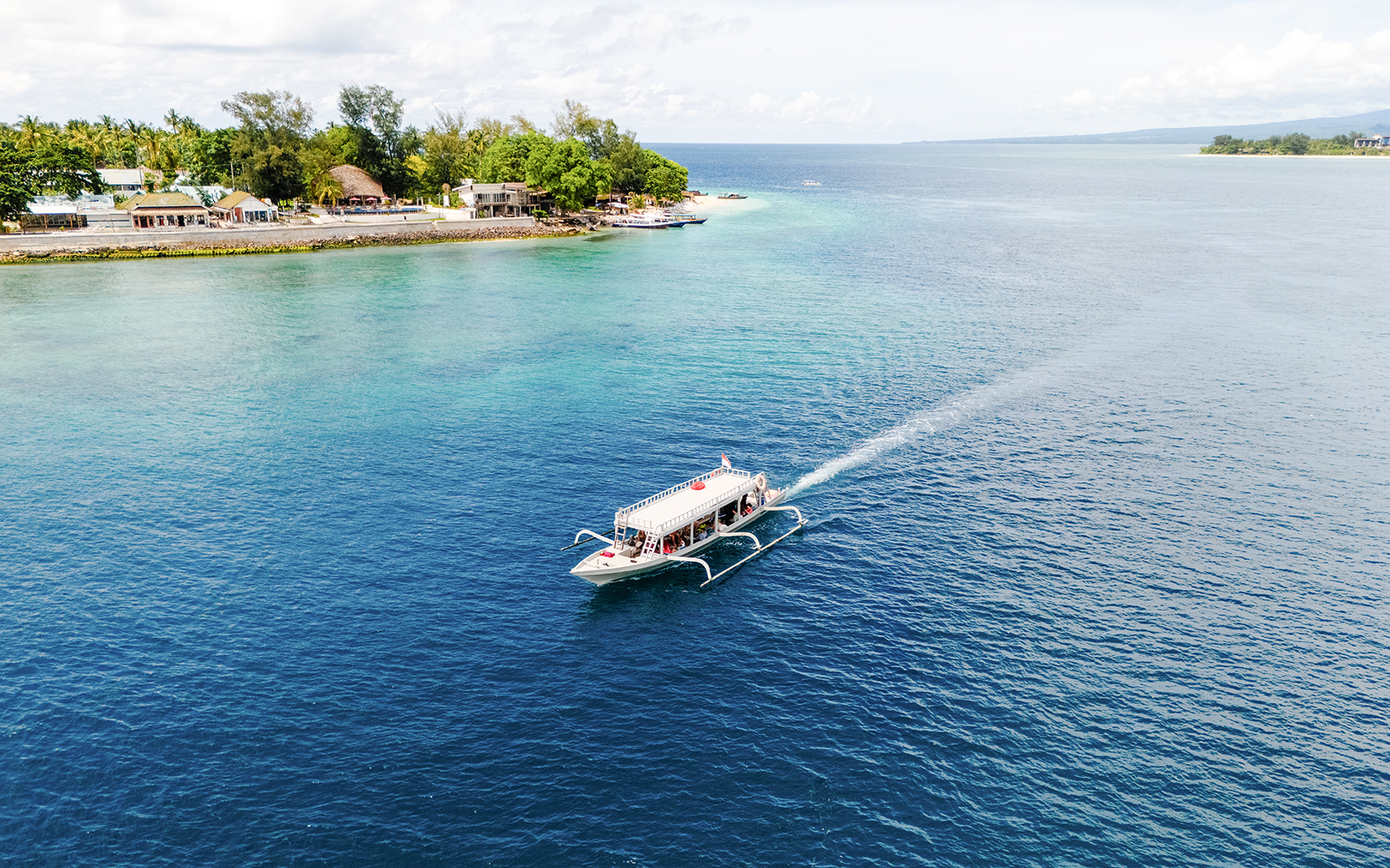 Bali Island Hopping Tour | 8 Days Bali Tour | Contiki AU
