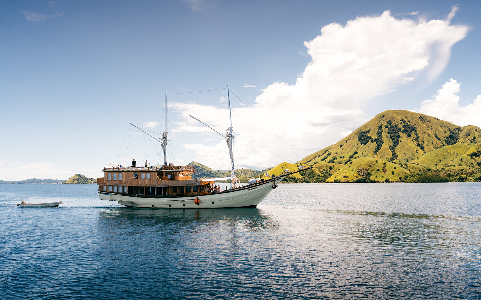 Komodo & Flores Sail Tour | Contiki US