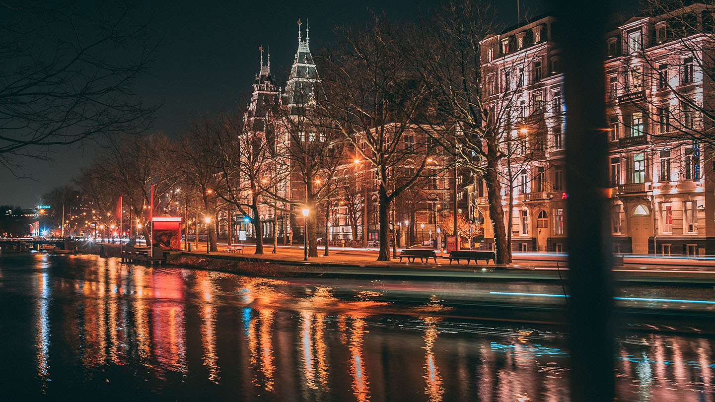 Best Things To Do In Amsterdam At Christmas Six Two By Contiki