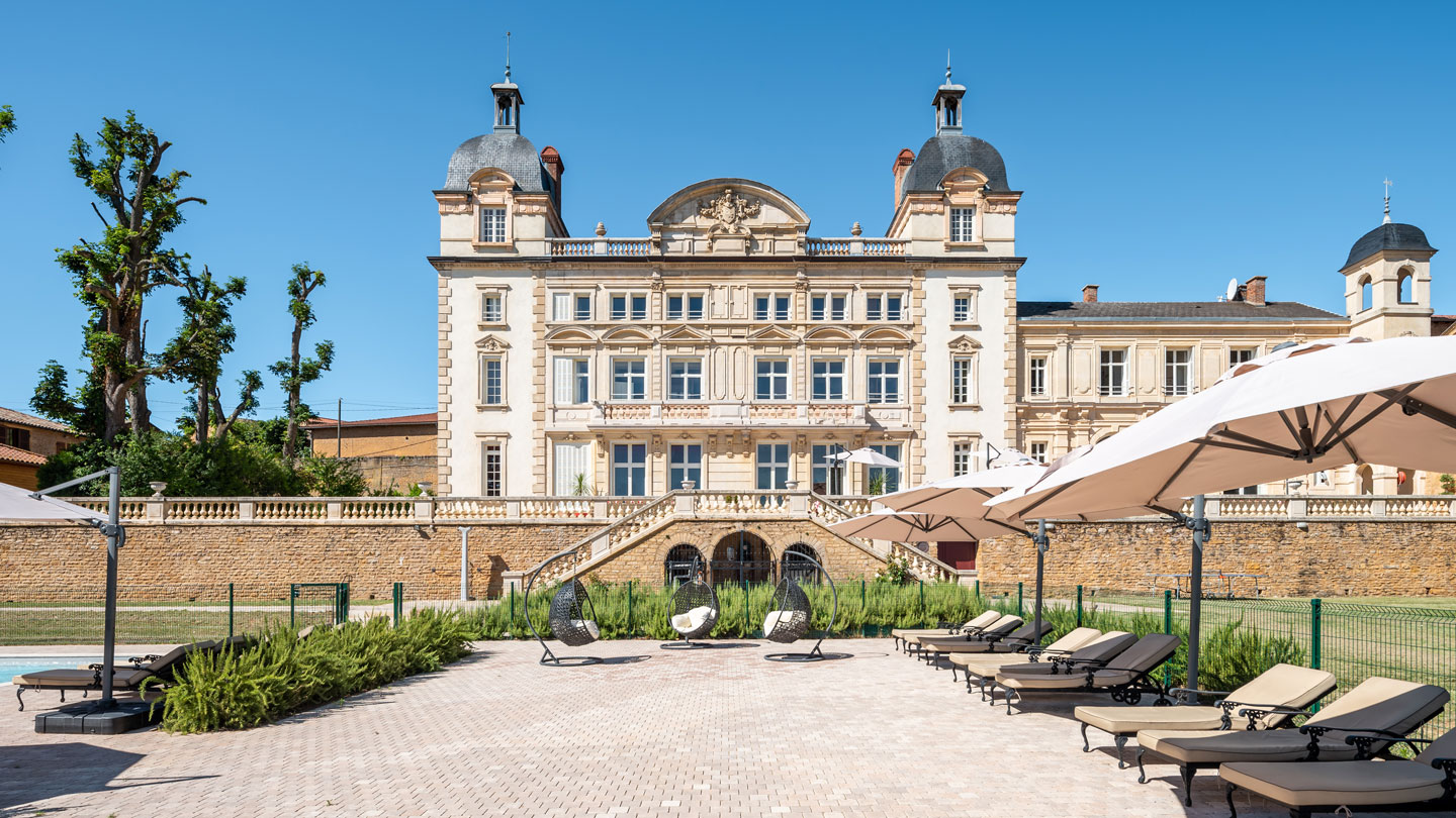 A day in the life – Contiki Château | Contiki