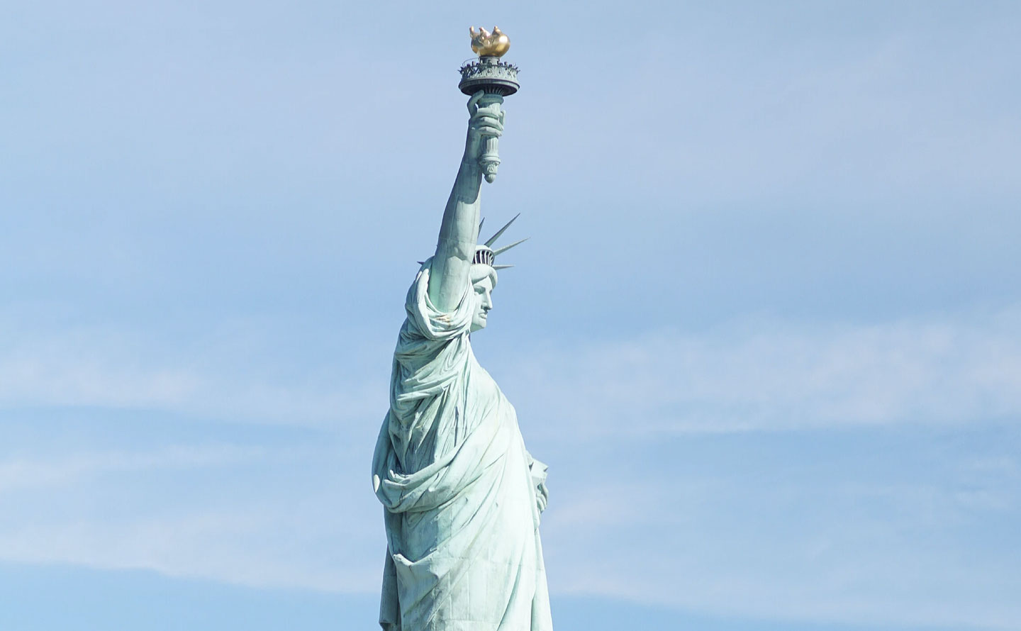 30 Most Famous Landmarks in The World | six-two by Contiki