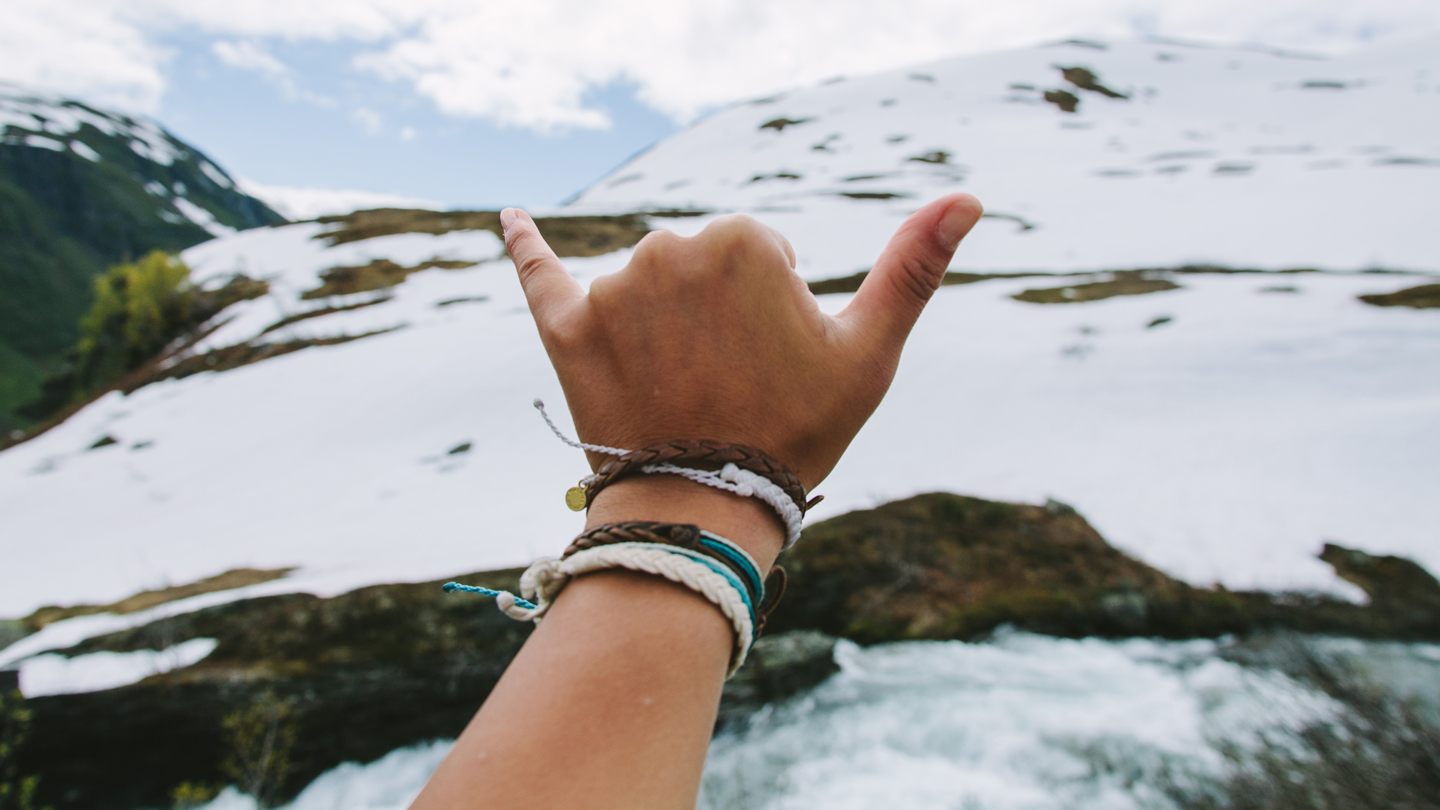 Why you should live abroad once in your life - Contiki