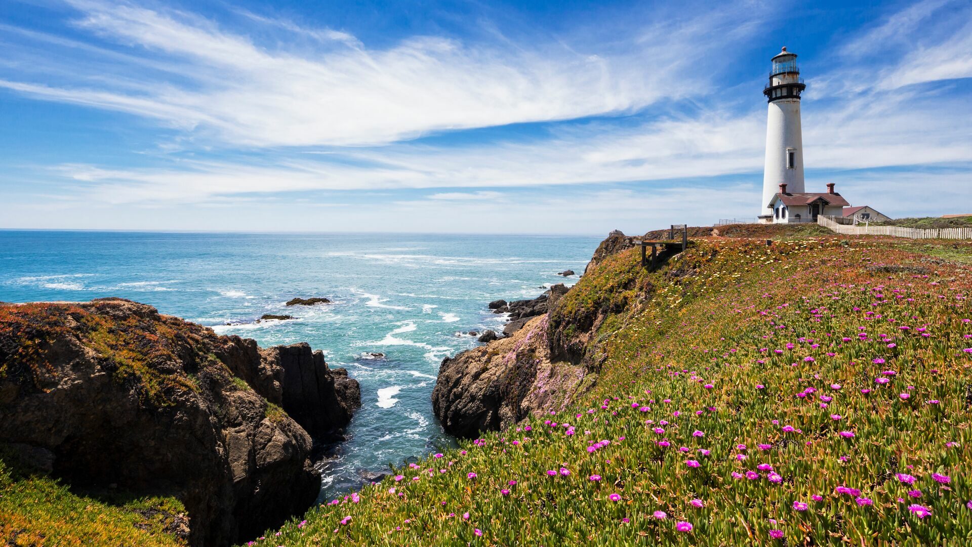 10 Most secluded lighthouses in the world | Contiki